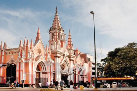 Basílica Menor Santa Capilla de Caracas - Otilca Radio